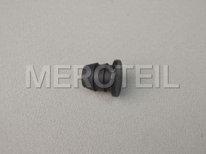 Buy the spare part Mercedes-Benz A0039970786 plug