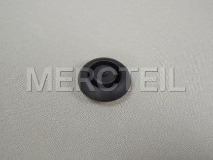Buy the spare part Mercedes-Benz A0039981350 plug