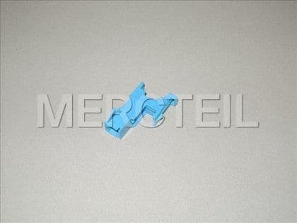 Buy the spare part Mercedes-Benz A0045456601 fuse box