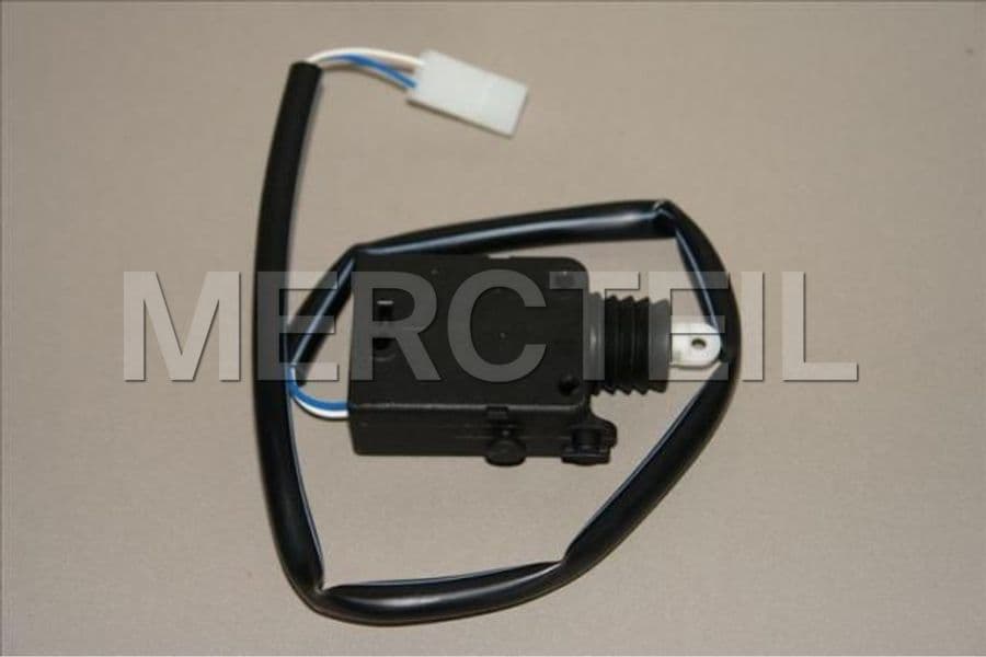 Buy the spare part Mercedes-Benz A0048202542 elektric motor
