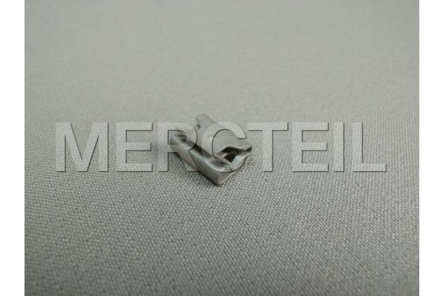 Buy the spare part Mercedes-Benz A0049912370 holddown clip