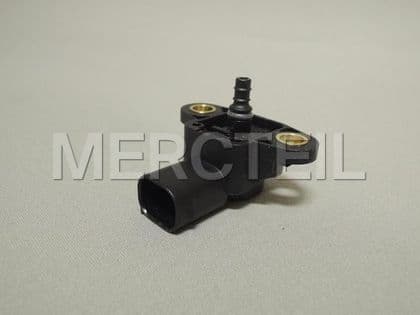 Buy the spare part Mercedes-Benz A0061539928 pressure sensor