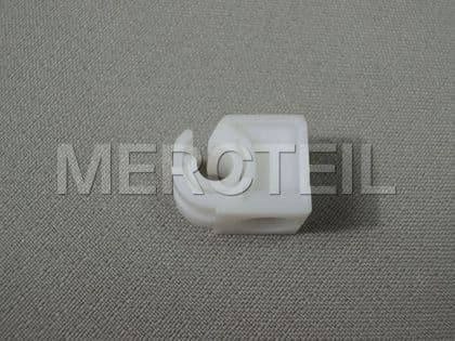 Buy the spare part Mercedes-Benz A0069881978 clip