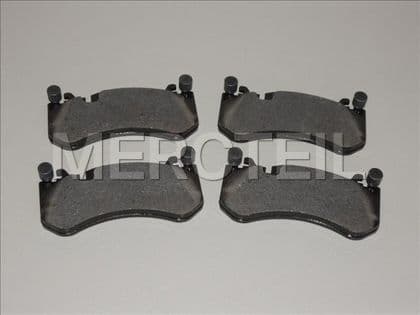 Buy the spare part Mercedes-Benz A0074207620 disk brake pad