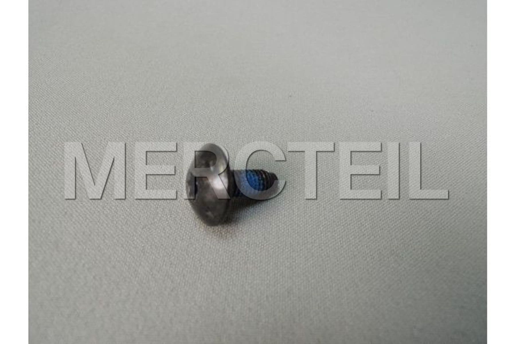 Buy the spare part Mercedes-Benz A0079900704 screw