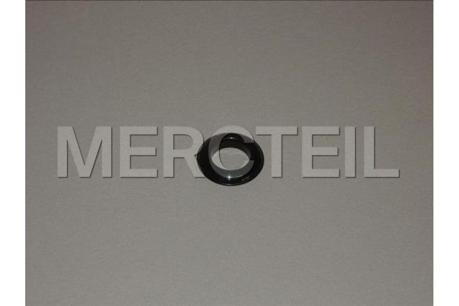 Buy the spare part Mercedes-Benz A0089979881 grommet