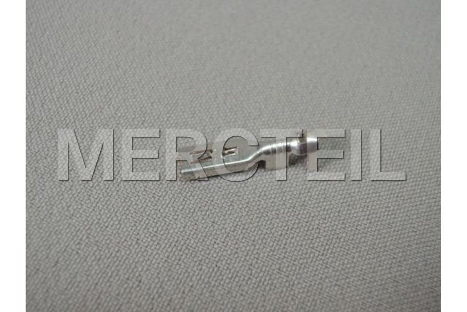 Buy the spare part Mercedes-Benz A0095458226 contact bushing