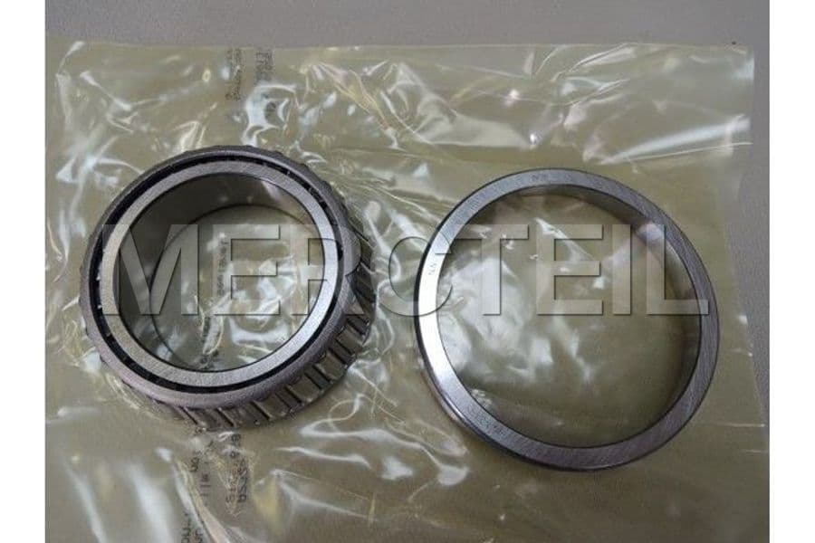 Buy the spare part Mercedes-Benz A0099814105 tapered roller bearing