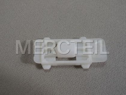 Buy the spare part Mercedes-Benz A0099889578 clip