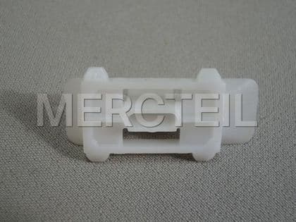 Buy the spare part Mercedes-Benz A0099889578 clip