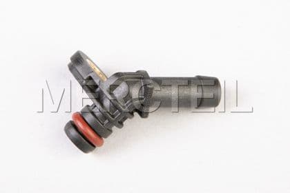 Buy the spare part Mercedes-Benz A0099972972 hose connection