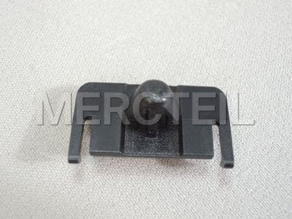 Buy the spare part Mercedes-Benz A0119885978 clip