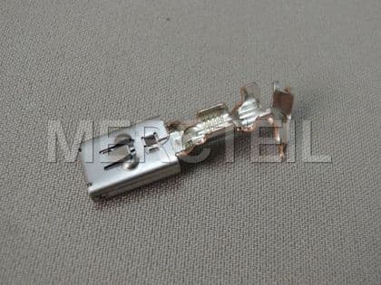 Buy the spare part Mercedes-Benz A0125450426 female contact