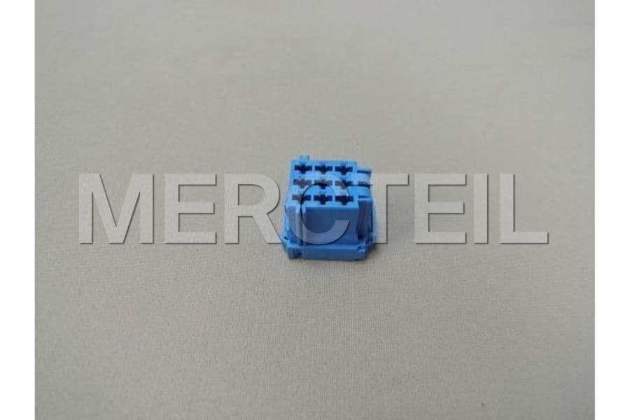 Buy the spare part Mercedes-Benz A0175456026 receptacle housing