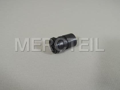 Buy the spare part Mercedes-Benz A0205458628 plug housing
