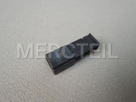 Buy the spare part Mercedes-Benz A0335456728 plug
