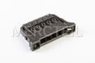 Buy the spare part Mercedes-Benz A0365455528 plug