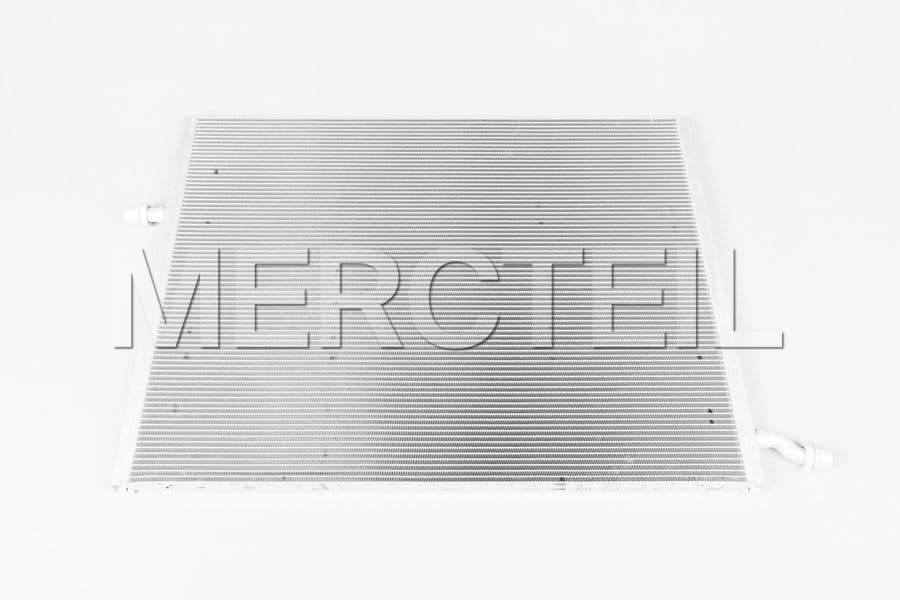 Buy the spare part Mercedes-Benz A0995003500 coolant radiator