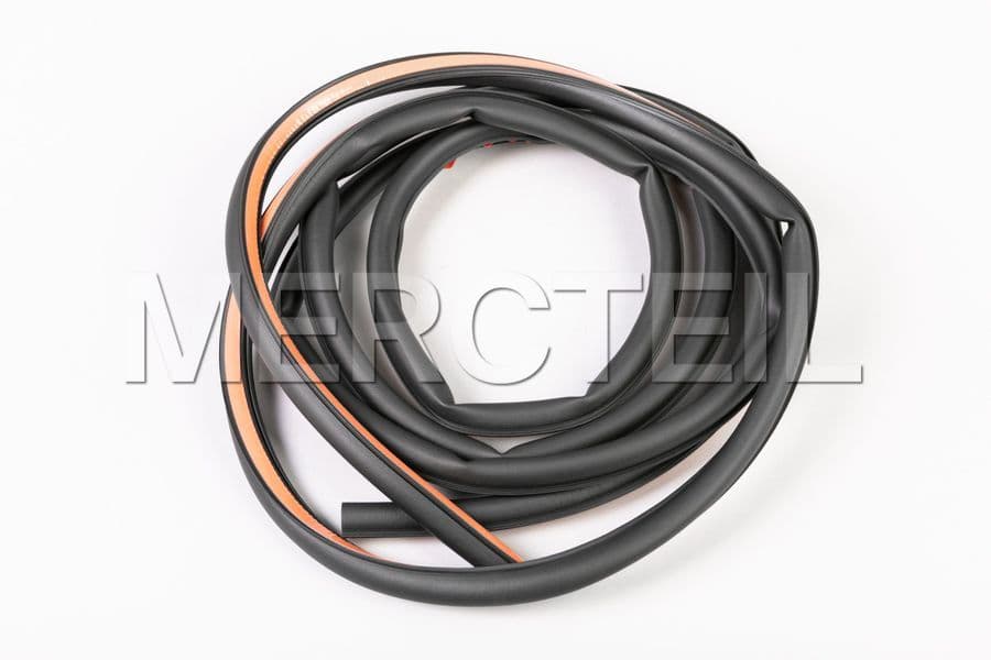 Buy the spare part Mercedes-Benz A0997270300 door sealing