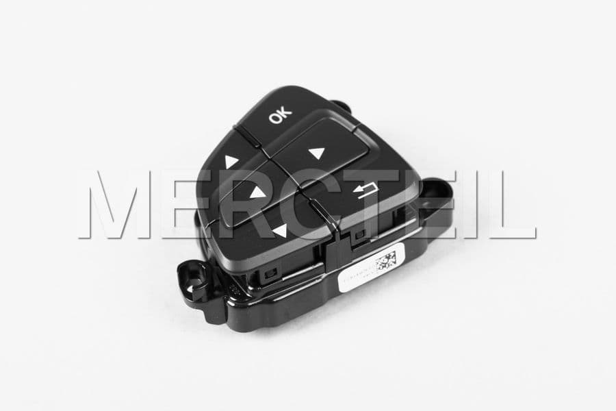 Buy the spare part Mercedes-Benz A0999050600 switch block