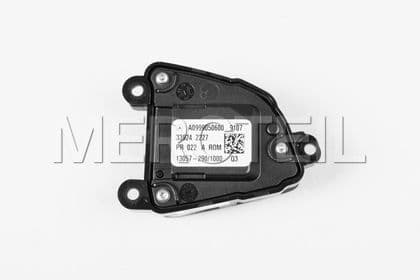 Buy the spare part Mercedes-Benz A0999050600 switch block