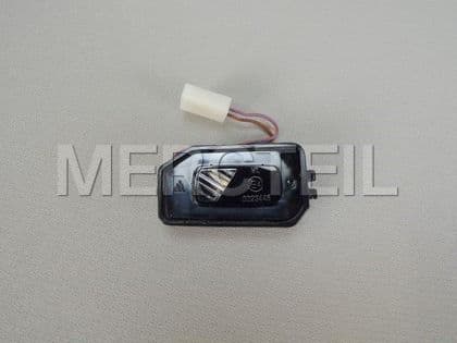 Buy the spare part Mercedes-Benz A0999063002 headlamp unit