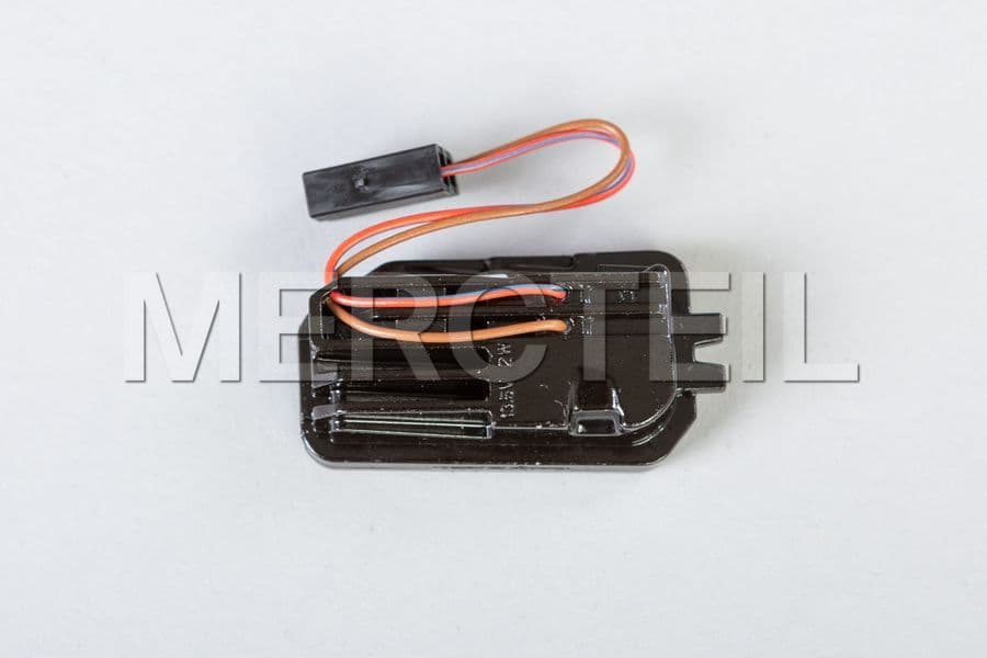 Buy the spare part Mercedes-Benz A0999064302 headlamp unit