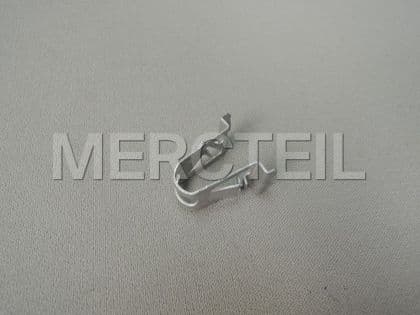 Buy the spare part Mercedes-Benz A0999910070 mounting clamp