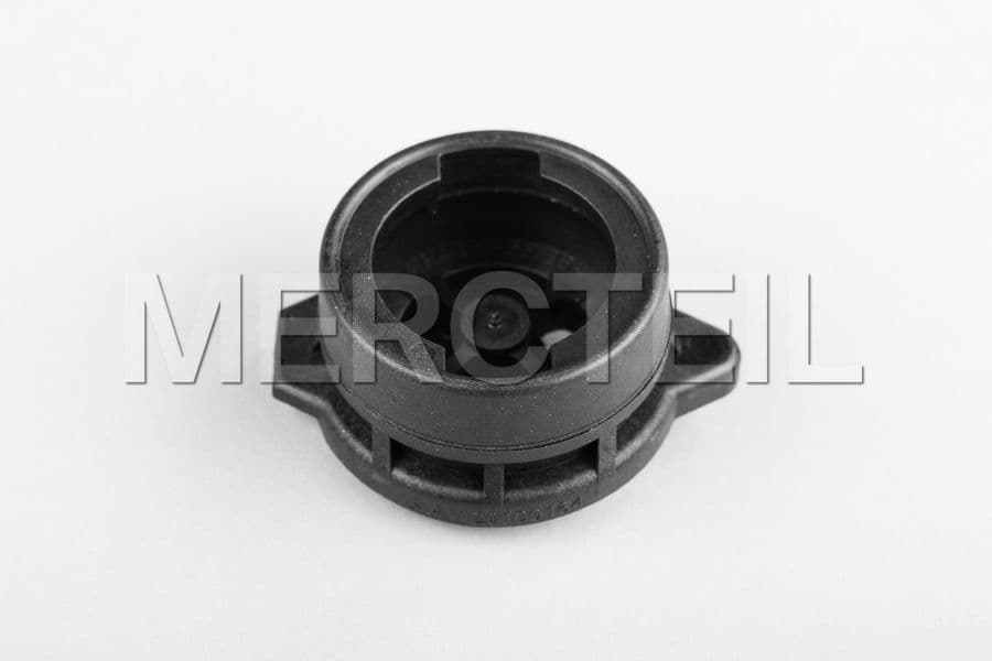 Buy the spare part Mercedes-Benz A1120100164 oil filler neck