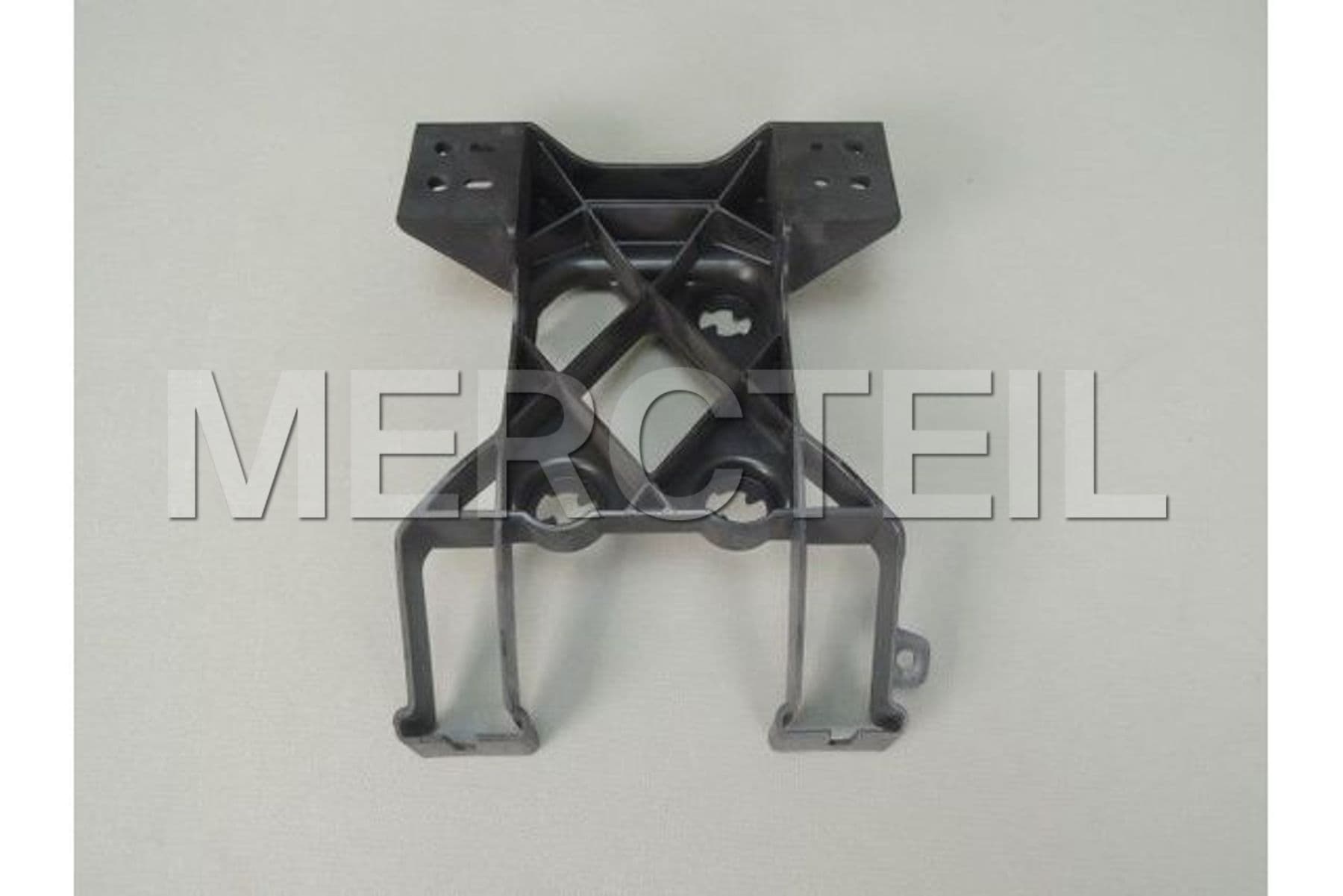 Buy the spare part Mercedes-Benz A1176220100 bracket