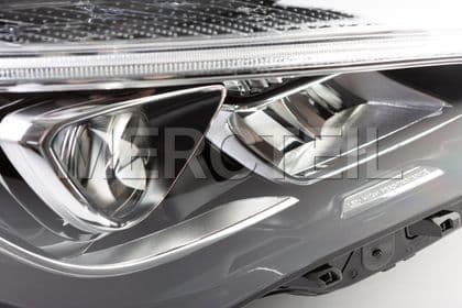 Buy the spare part Mercedes-Benz A1179069900 headlamp unit