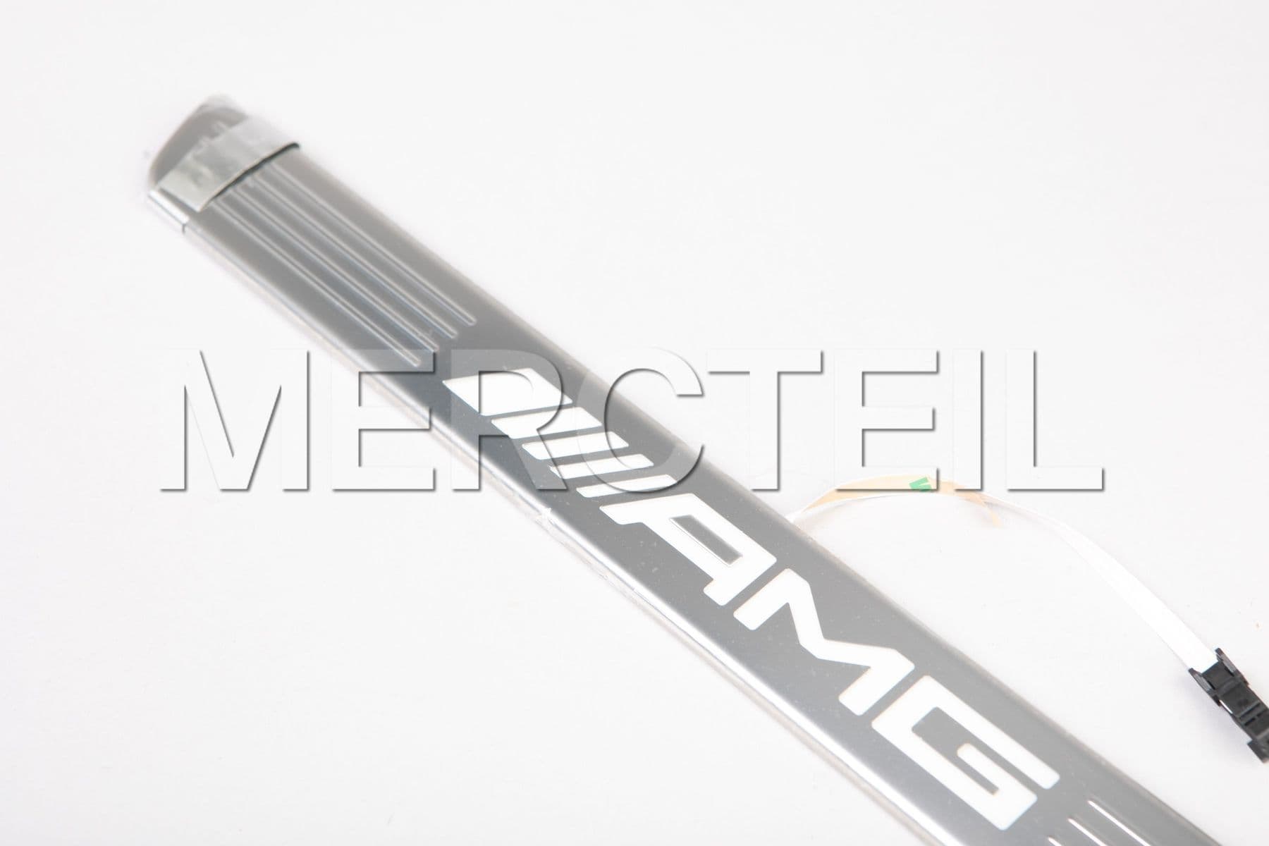 Kaufen Sie das Ersatzteil Mercedes-Benz A1186805800 abdeckschiene