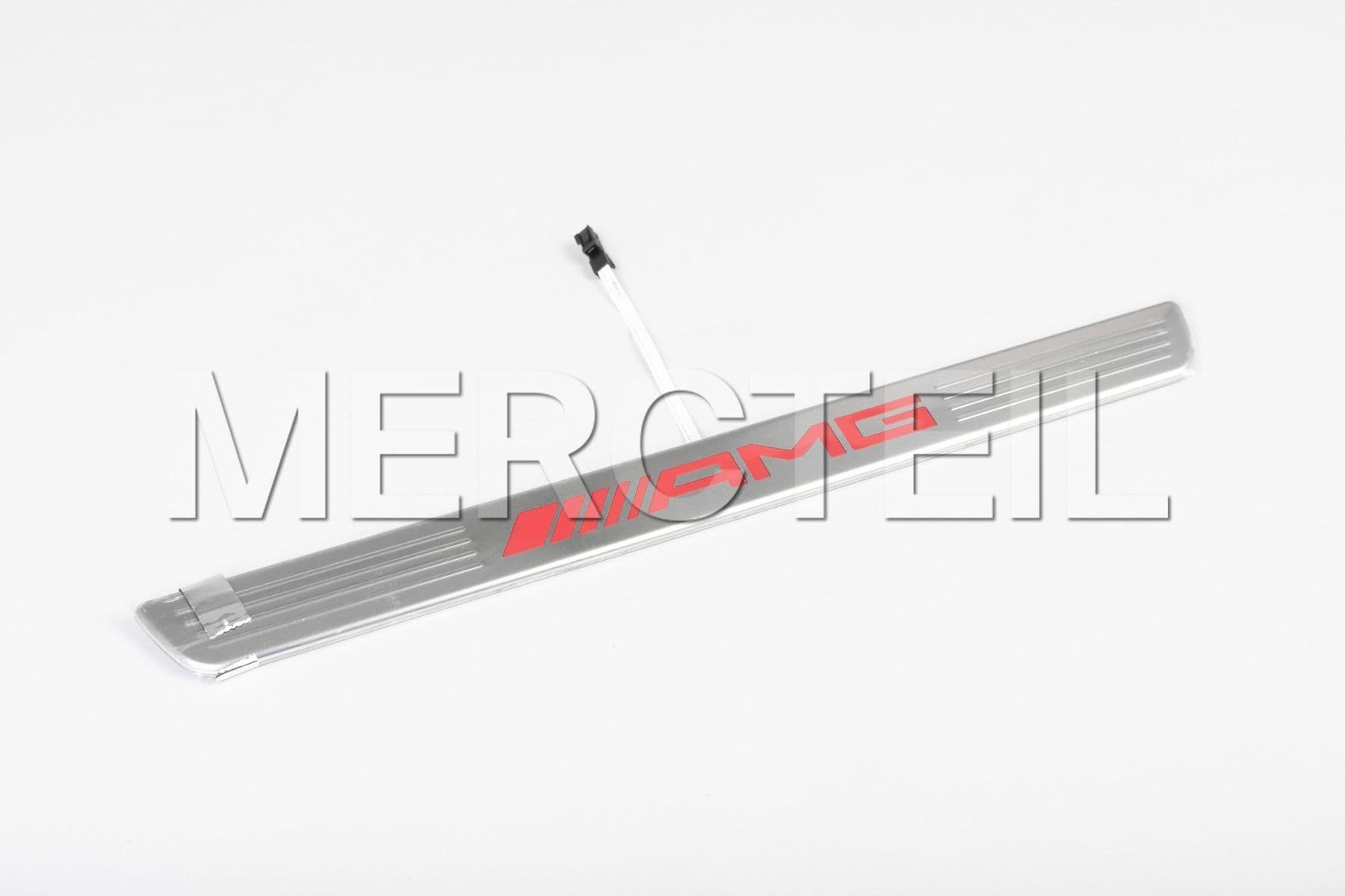 Buy the spare part Mercedes-Benz A1186808100 cover rail