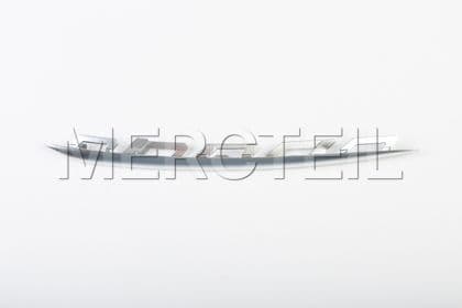 Buy the spare part Mercedes-Benz A1188855701 trim strip
