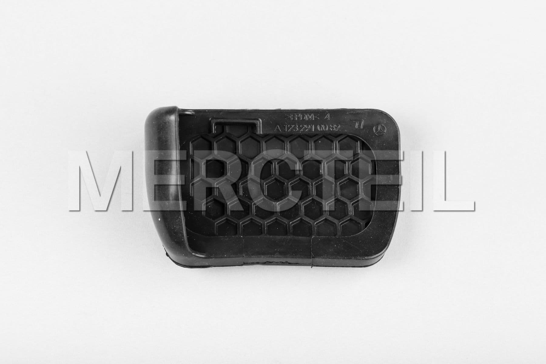 Buy the spare part Mercedes-Benz A1232910082 padfoot pedals
