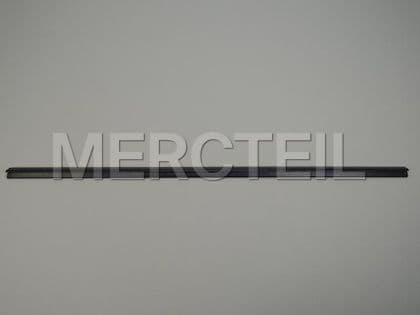 Buy the spare part Mercedes-Benz A1237250265 weatherstrip sealvlrub
