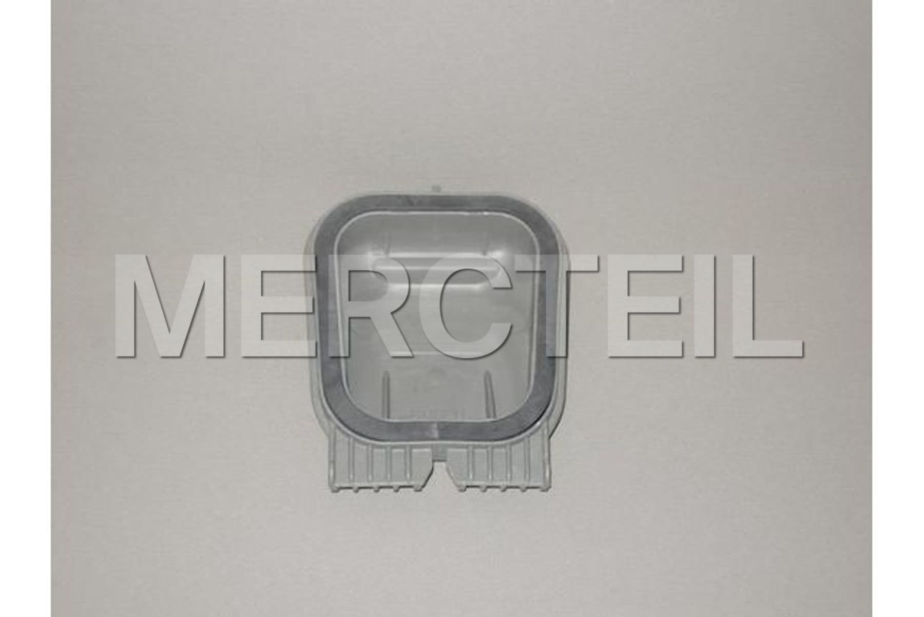 Buy the spare part Mercedes-Benz A1298200049 cap 3rd brake light