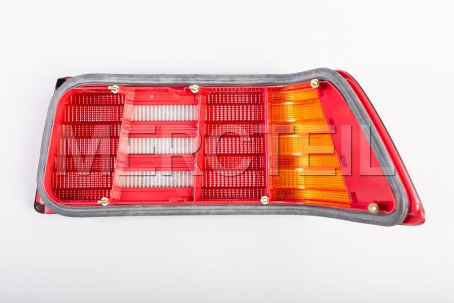 Buy the spare part Mercedes-Benz A1298201966 lens