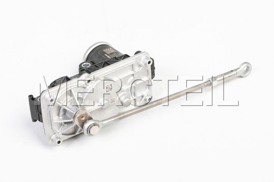 Buy the spare part Mercedes-Benz A1399060600 actuator motor
