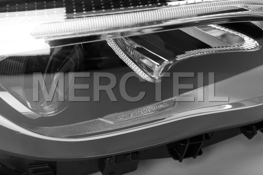 Buy the spare part Mercedes-Benz A1569067600 headlamp unit