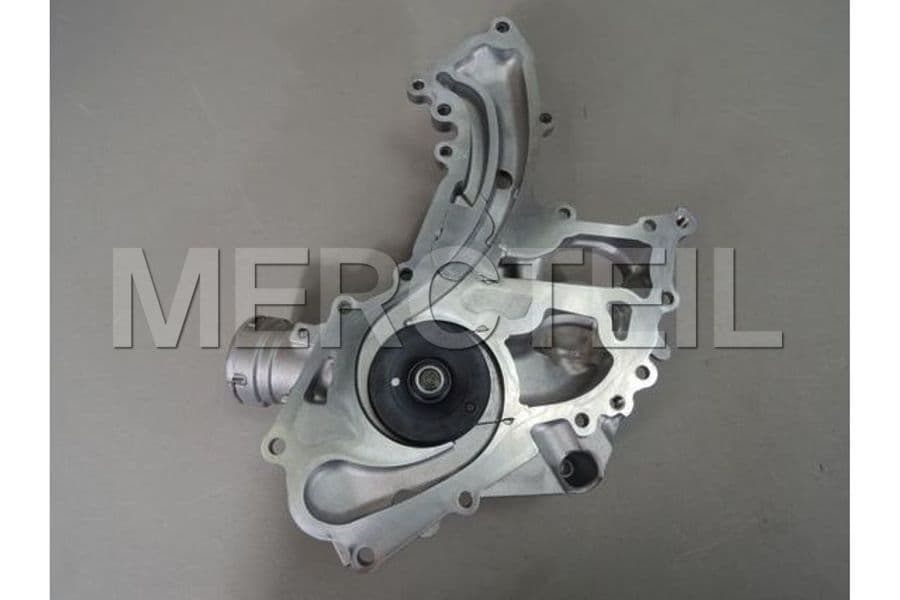 Buy the spare part Mercedes-Benz A1572000201 water pump
