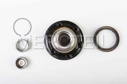 Buy the spare part Mercedes-Benz A1642820182 flange