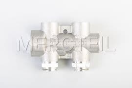 Buy the spare part Mercedes-Benz A1645010065 thermostat