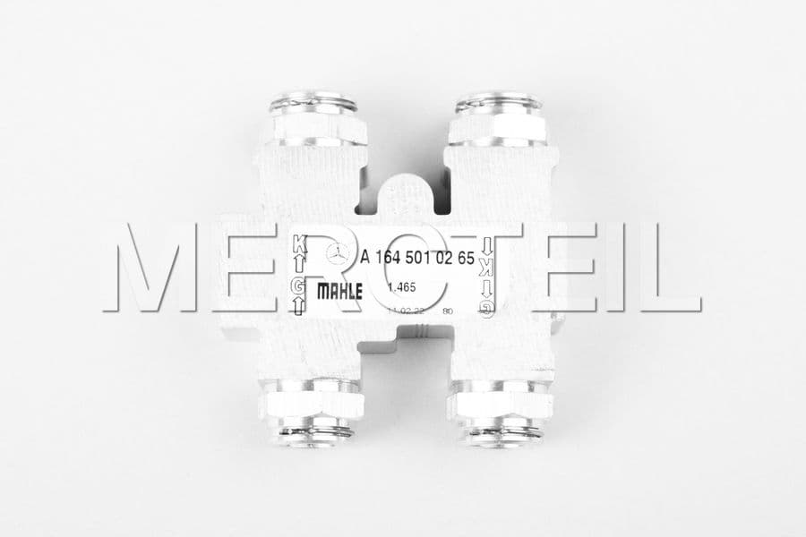 Buy the spare part Mercedes-Benz A1645010265 thermostat