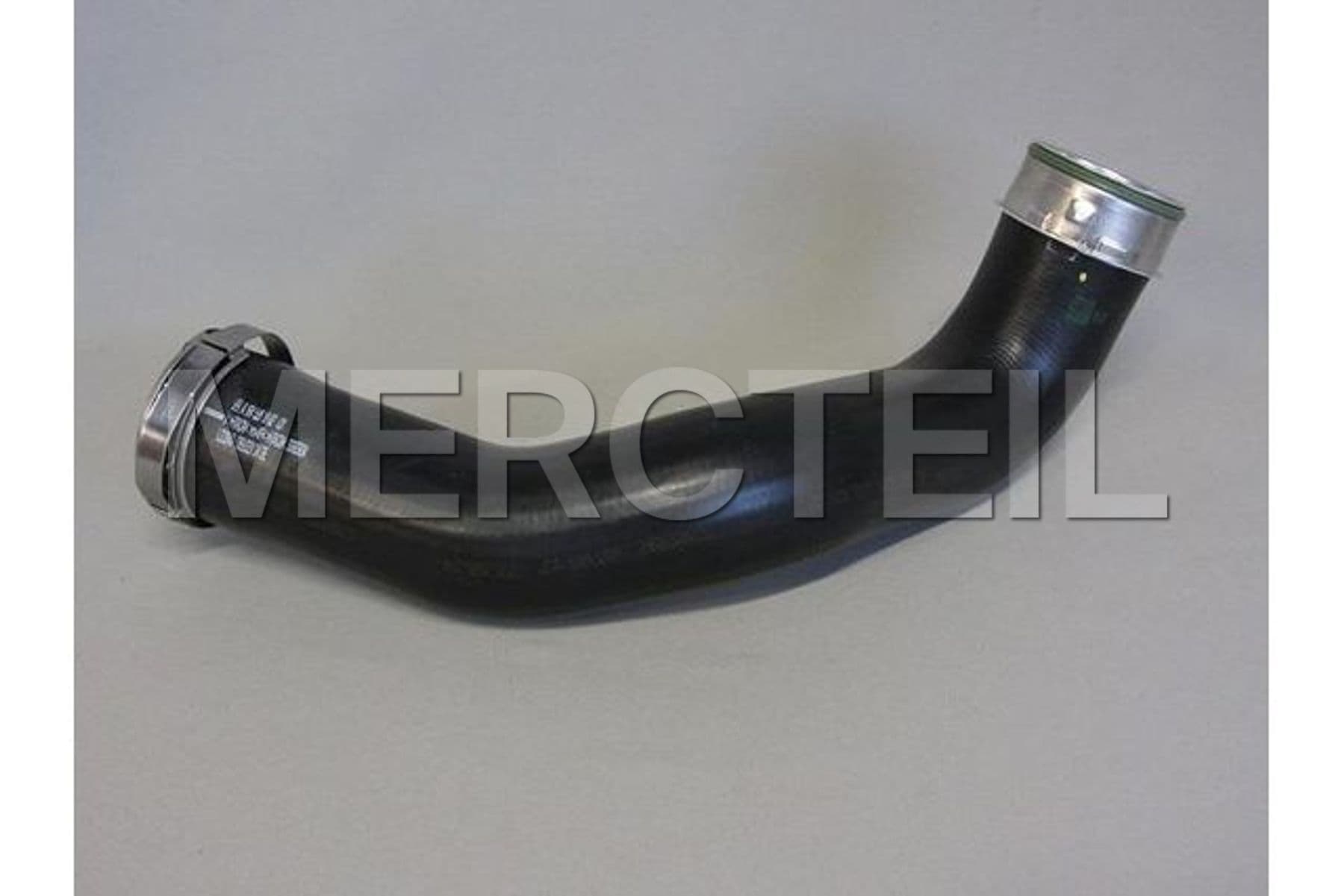 Buy the spare part Mercedes-Benz A1645281982 charge air hose