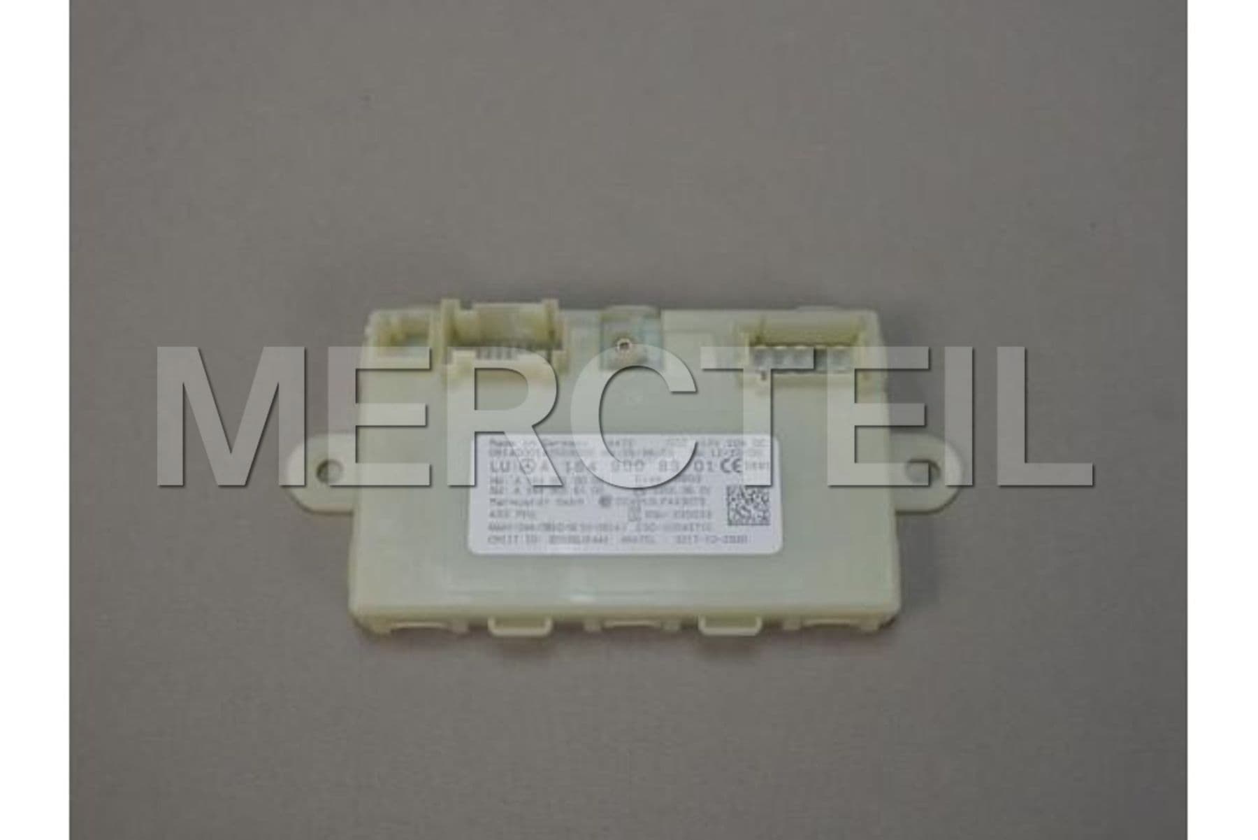 Buy the spare part Mercedes-Benz A1649008301 control unit