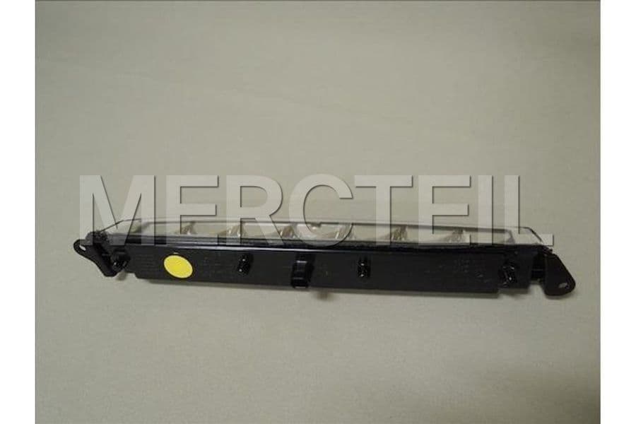 Buy the spare part Mercedes-Benz A1649060451 daytime running light
