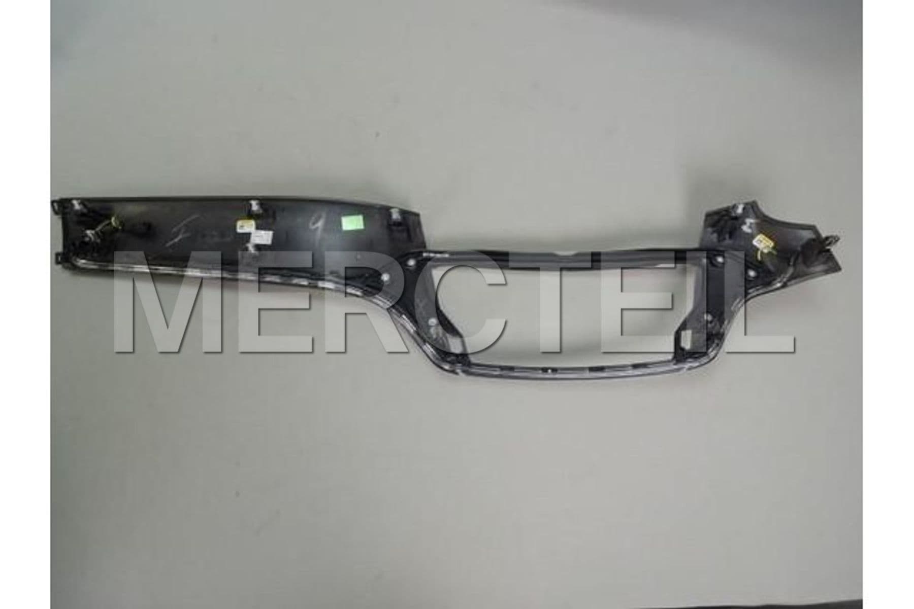 Buy the spare part Mercedes-Benz A1666802471 ornamental trim