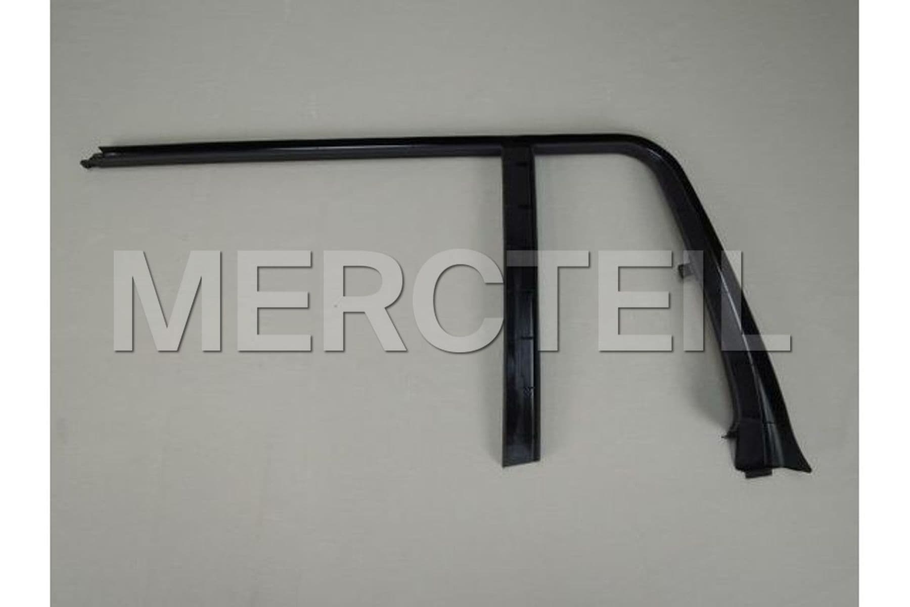 Buy the spare part Mercedes-Benz A16673713809051 paneling window frame