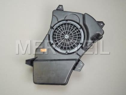 Buy the spare part Mercedes-Benz A1668202202 loudspeaker